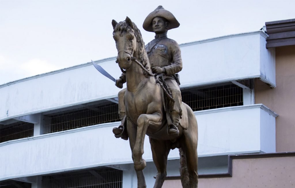 The Other Side of General Juan Araneta - Betsy Negrense